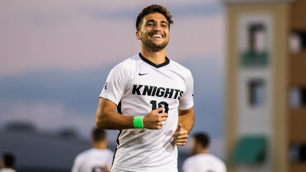 Hounds sign former UCF standout Louis Perez | Pittsburgh Soccer Now