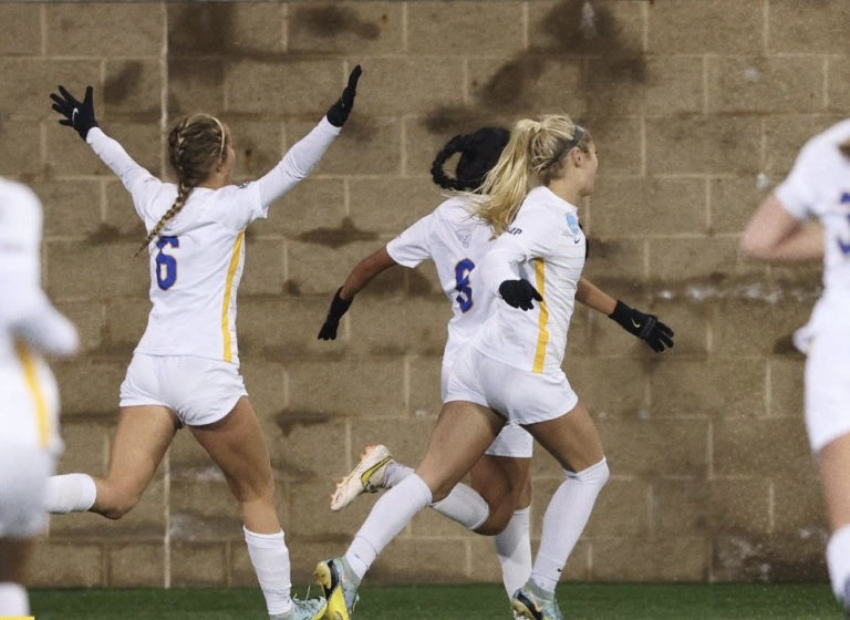Leah Pais' late winner lifts No. 4 Pitt over Buffalo in 1st Round of ...