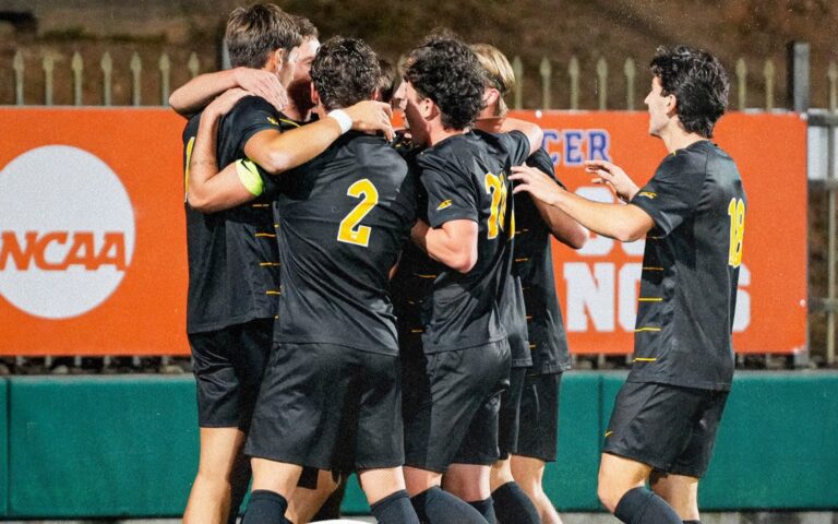 Pitt men's soccer earns first road win of season with 1-0 upset of ...